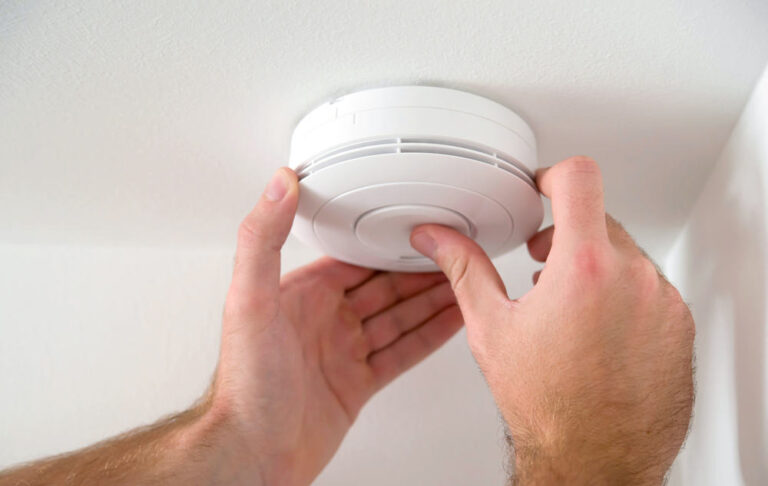 Vacancy Sensors vs. Occupancy Sensors - TechSnivel
