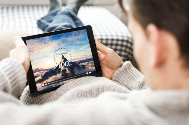 Can You Get Netflix Without Wi-Fi? - TechSnivel