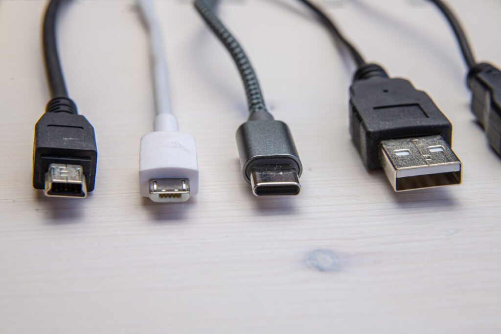 Do USB Cables Have Different Speeds? - TechSnivel